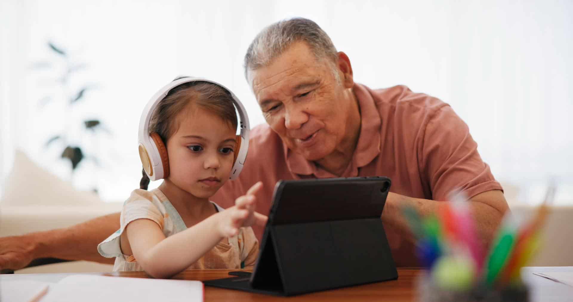 UHD Bilingual E-Library - Empowering Literacy, Inspiring Minds